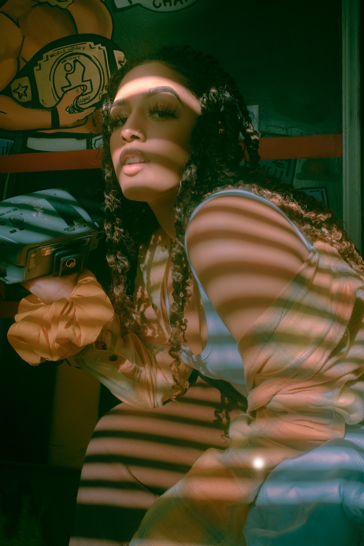 Ari Symone
